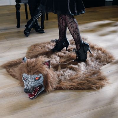 Animated Scarewolf Rug | Grandin Road