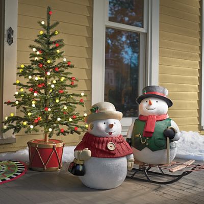 Outdoor Snowman Scene | Grandin Road
