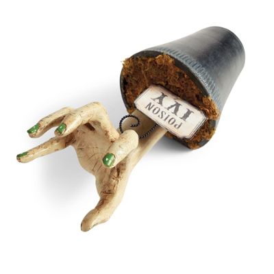 Potted Poison Ivy Hand | Grandin Road