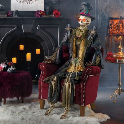 Mark Roberts Mr. Regal Lifesize Fashion Skeleton | Grandin Road