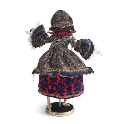 Mark Roberts Mrs. Pirate Skeleton | Grandin Road