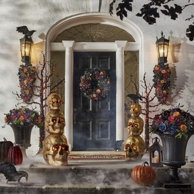 Gold Stacked Skull Topiary | Grandin Road