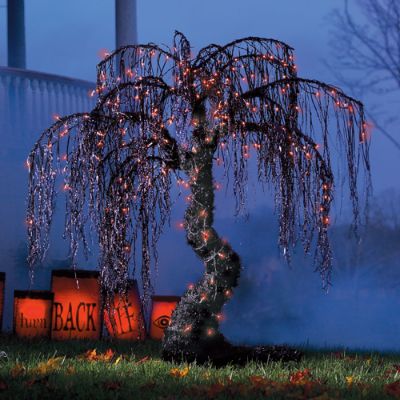Spooky Halloween Willow Tree | Grandin Road
