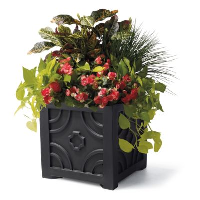 Bailey Planter | Grandin Road