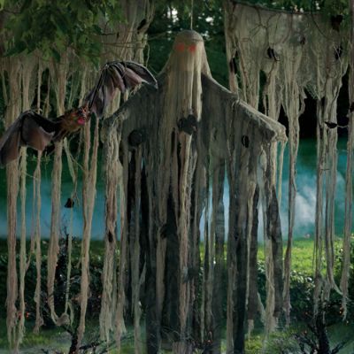 Hanging Swamp Man | Grandin Road
