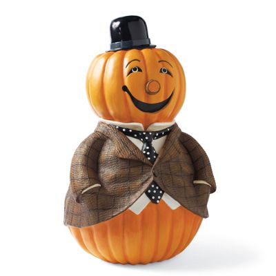 Paddy and Patricia Pumpkin Figures | Grandin Road