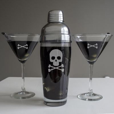 Crossbones & Skull Cocktail Shaker Set | Grandin Road
