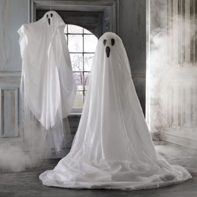 Life-size Spooky Ghosts | Grandin Road