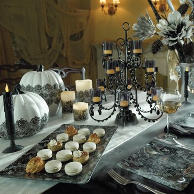 Come in for a Bite Scene | Grandin Road