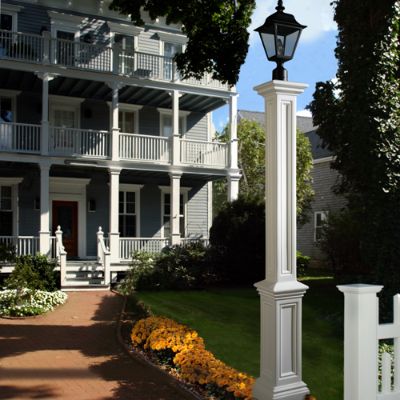 Signature Lamp Post and Madison Post Mount Light | Grandin Road